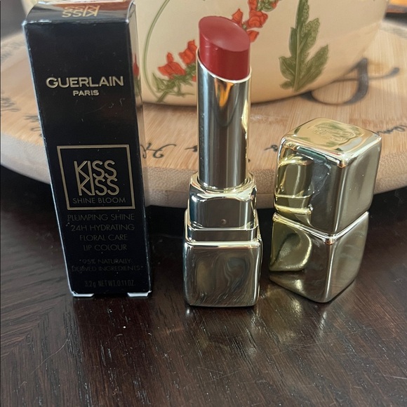 GUERLAIN | Makeup | New Guerlain Kisskiss Shine Bloom Lipstick In ...